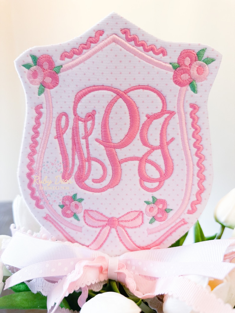 Floral Crest Machine Embroidery Design - Etsy