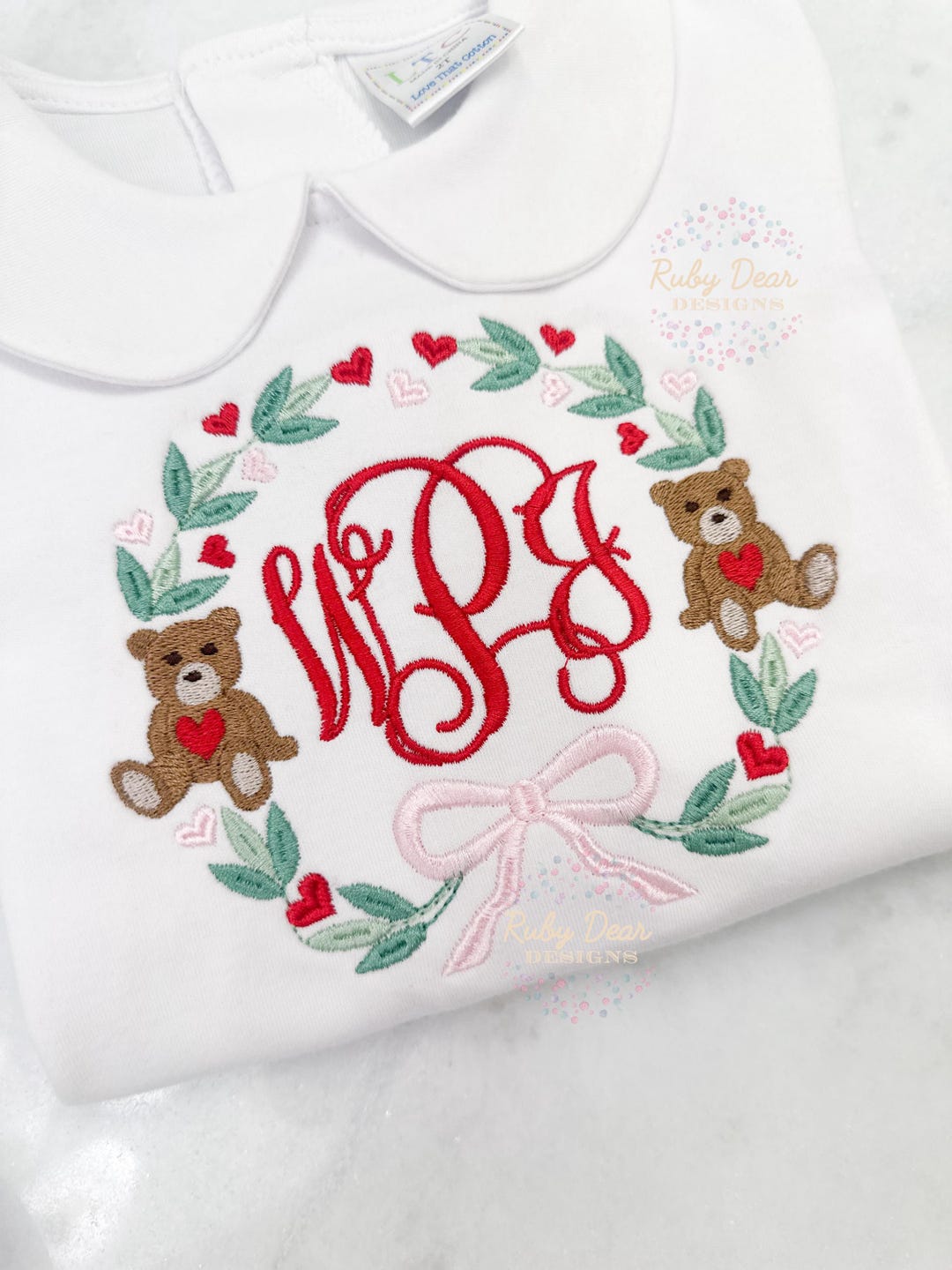 Valentine's Teddy Bear Monogram Frame Fill and Satin Stitch Machine ...
