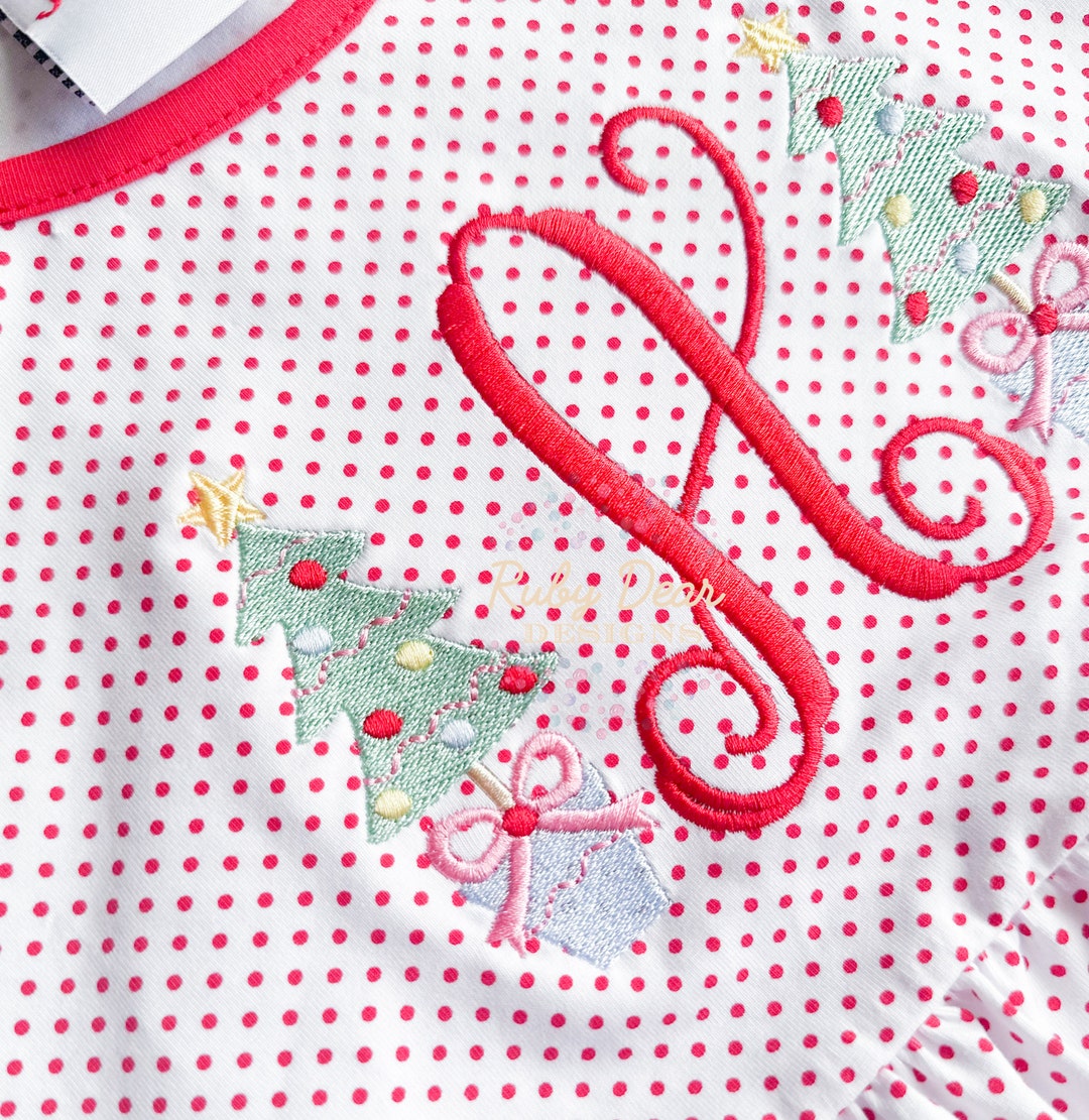 Christmas Tree Topiary With Bow Mini Fill and Satin Stitch Machine ...