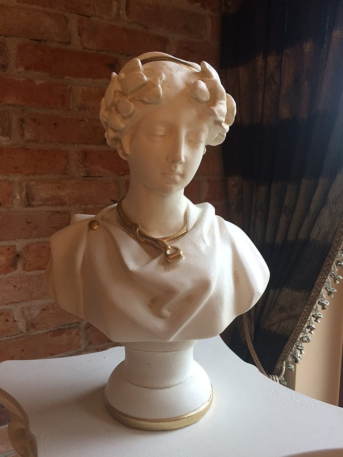 Bust Girl With Laurel a Unique Decoration for Your Home - Etsy
