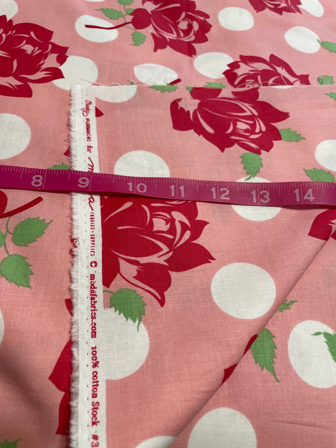 Cheeky | Urban Chiks | Moda | FQ | Red Roses With White Circles on Pink ...
