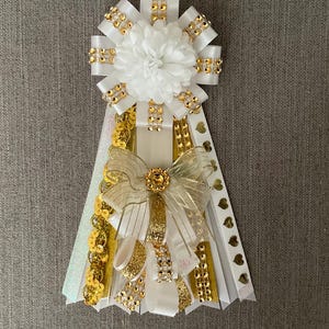 Homecoming Ring Mum; Finger Mum. Graduation Mum; Homecoming Mum; Mini ...
