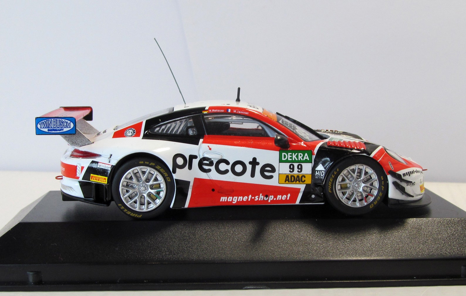 Porsche 911 (991) GT3 R #99 GT, CMR, Ixo-models, Box. Diecast Scale 1: ...