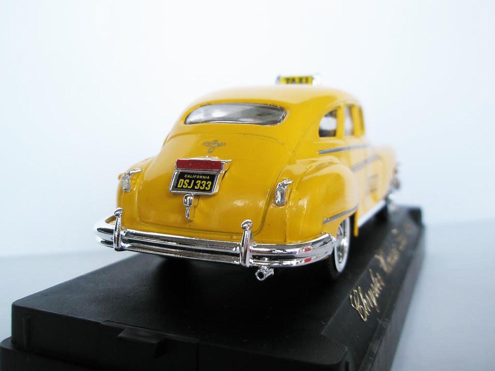 Crysler Windsor Taxi 1946 Yelloy Solido France 1991 BOX. - Etsy