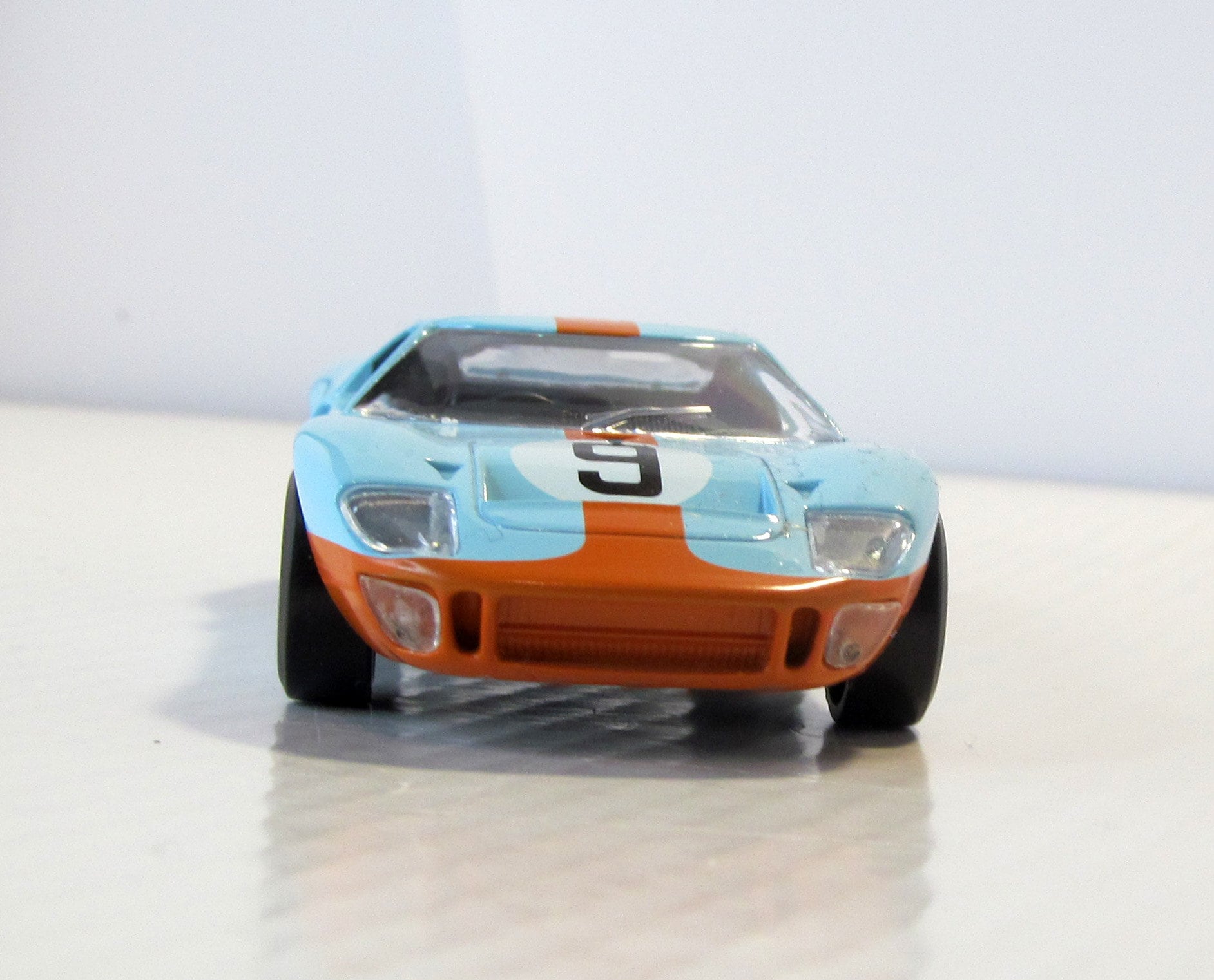 Ford GT40 1968 N9, Norev, Box. Collectible Car. Scale Diecast Model 1: ...