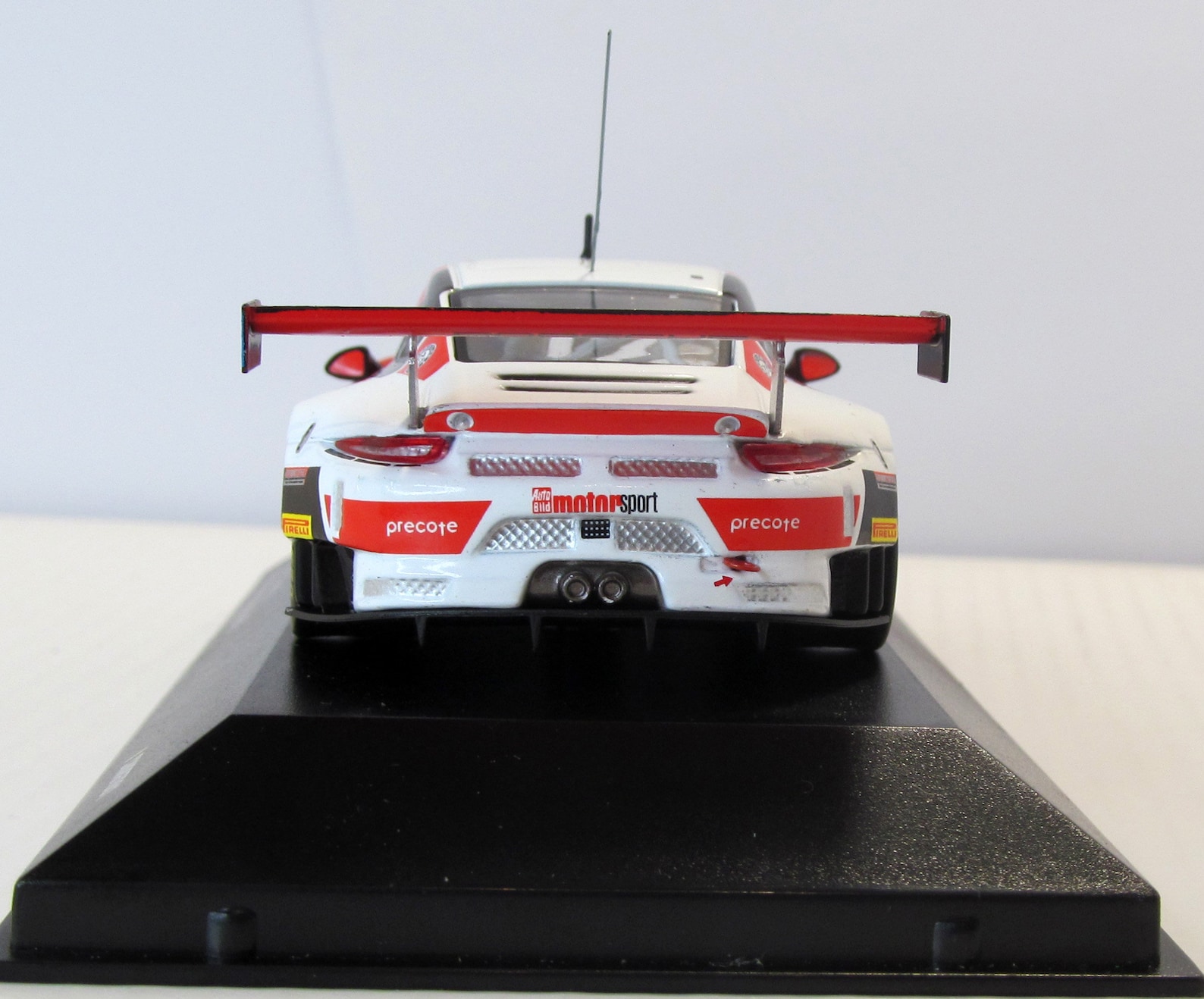 Porsche 911 (991) GT3 R #99 GT, CMR, Ixo-models, Box. Diecast Scale 1: ...