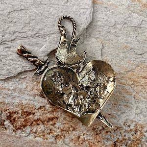Sacred Heart of Mary W/ Sword & Roses, GB-1060 - Etsy