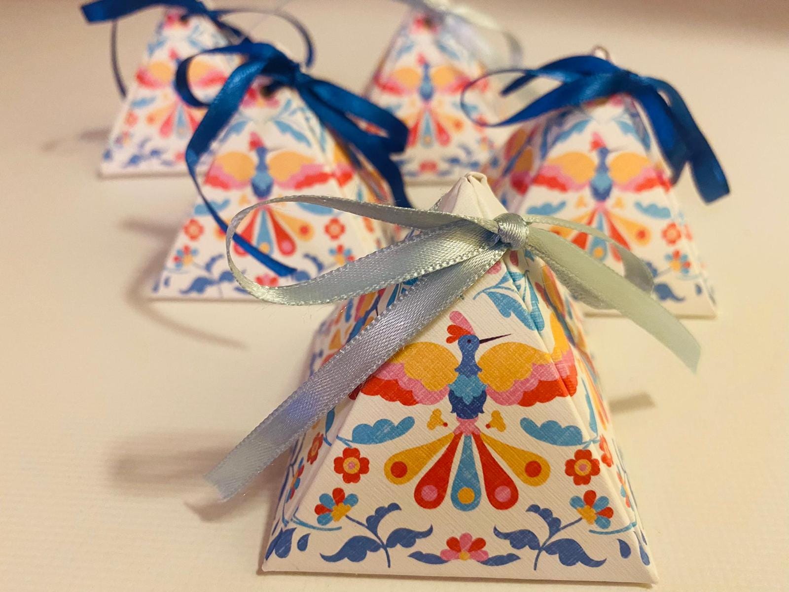 Wedding Favors, Party Favor, Bridal Shower, Red and Blue Colored Favor ...
