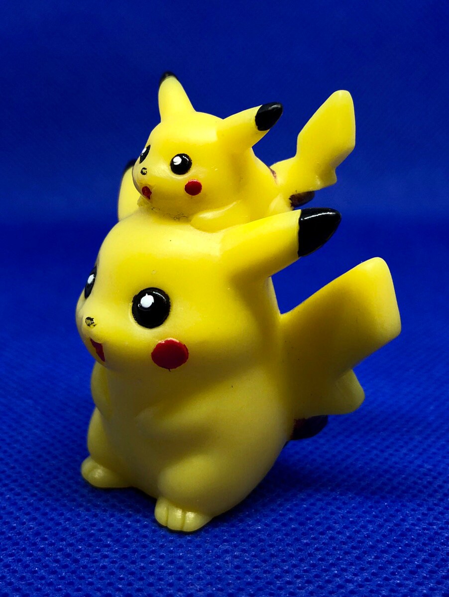 1998 Pokemon Pikachu / Finger Puppet Figure / Genuine / | Etsy