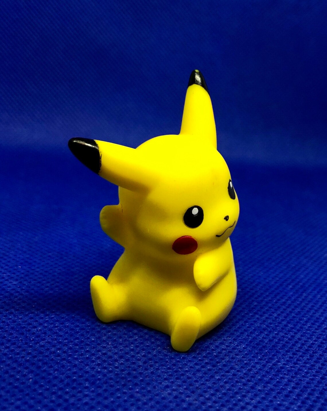 2007 Pokemon Pikachu / Finger Puppet Figure / Genuine / | Etsy