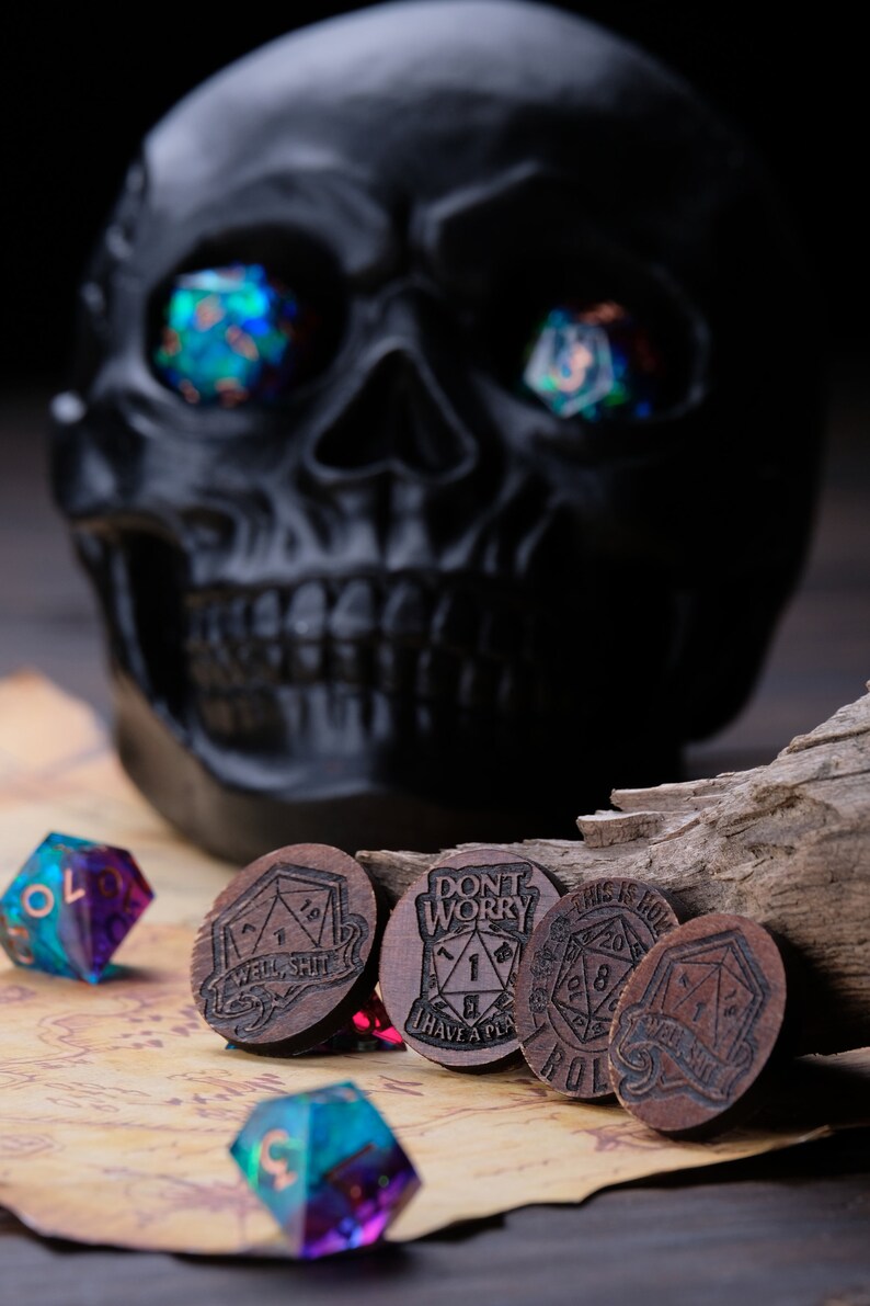 Dungeon Master Screen Wooden RPG Screen Gift Dnd Gift - Etsy