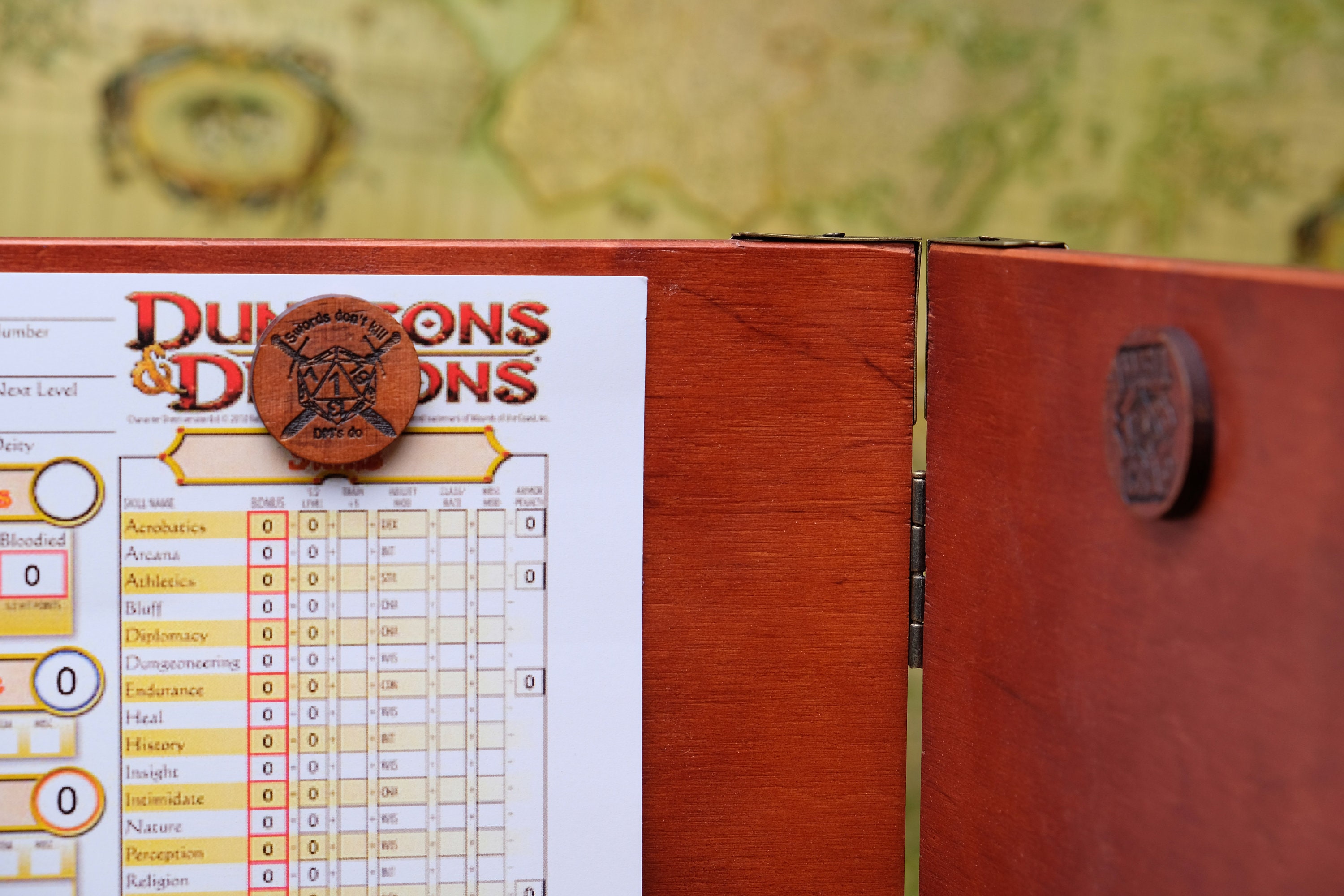 Dungeon Master Screen Holz RPG Screen Geschenk dnd - Etsy.de