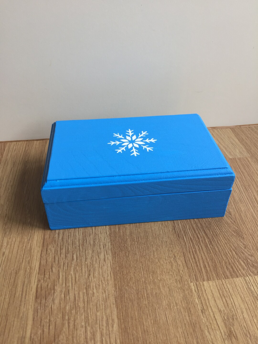 Frozen Snowflake-inspired Hand-painted Wooden Jewellery - Etsy