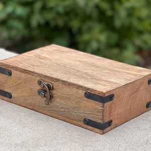 Hand Carved Jewelry Trinket Keepsake Wooden Storage Box - Etsy