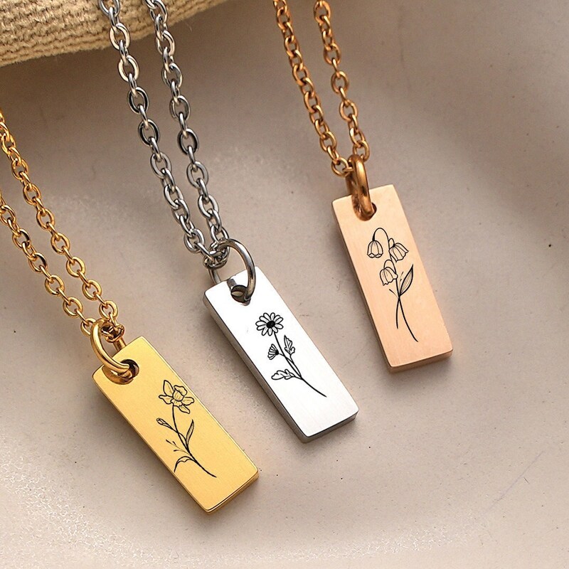 Birth Flower Necklace - Etsy