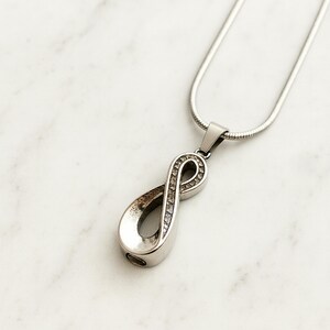 Infinity Urn Necklace Cremation Jewelry Ashes Necklace for Ashes • Urns ...