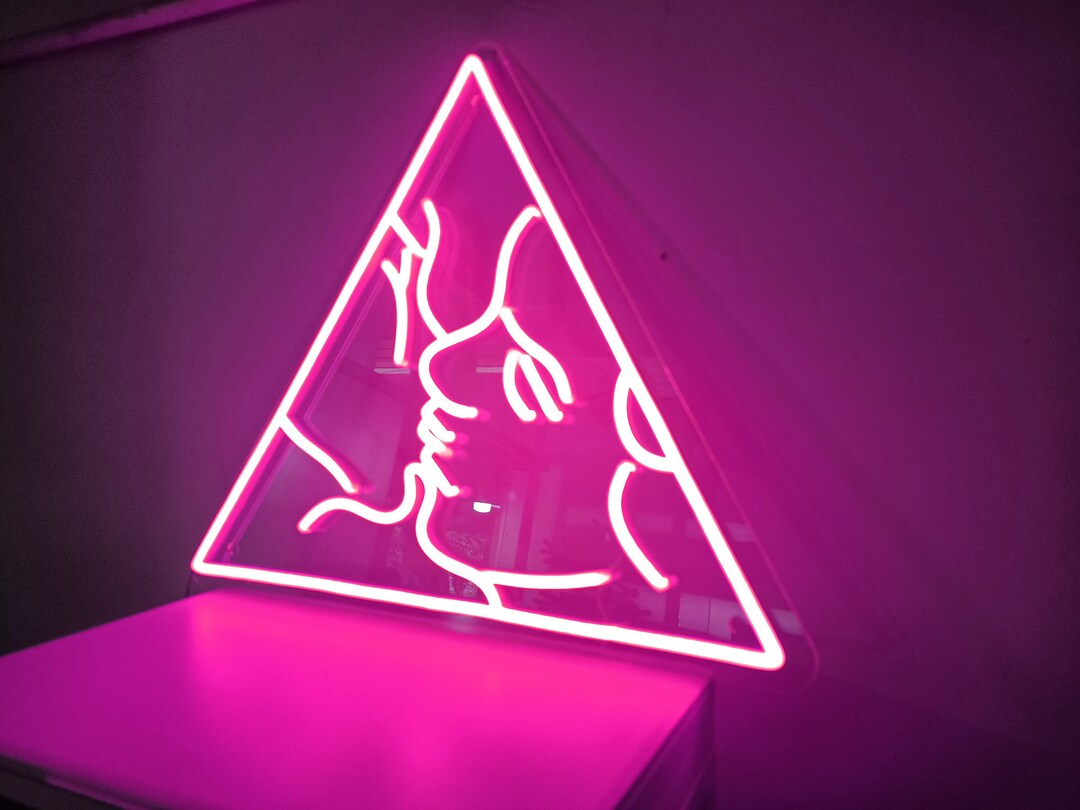 Kiss Neon Sign For Sale at Leonard Gagliano blog