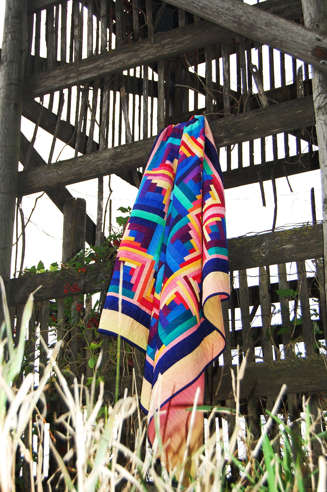 Rainbow of Curved Log Cabin Quilt - Etsy