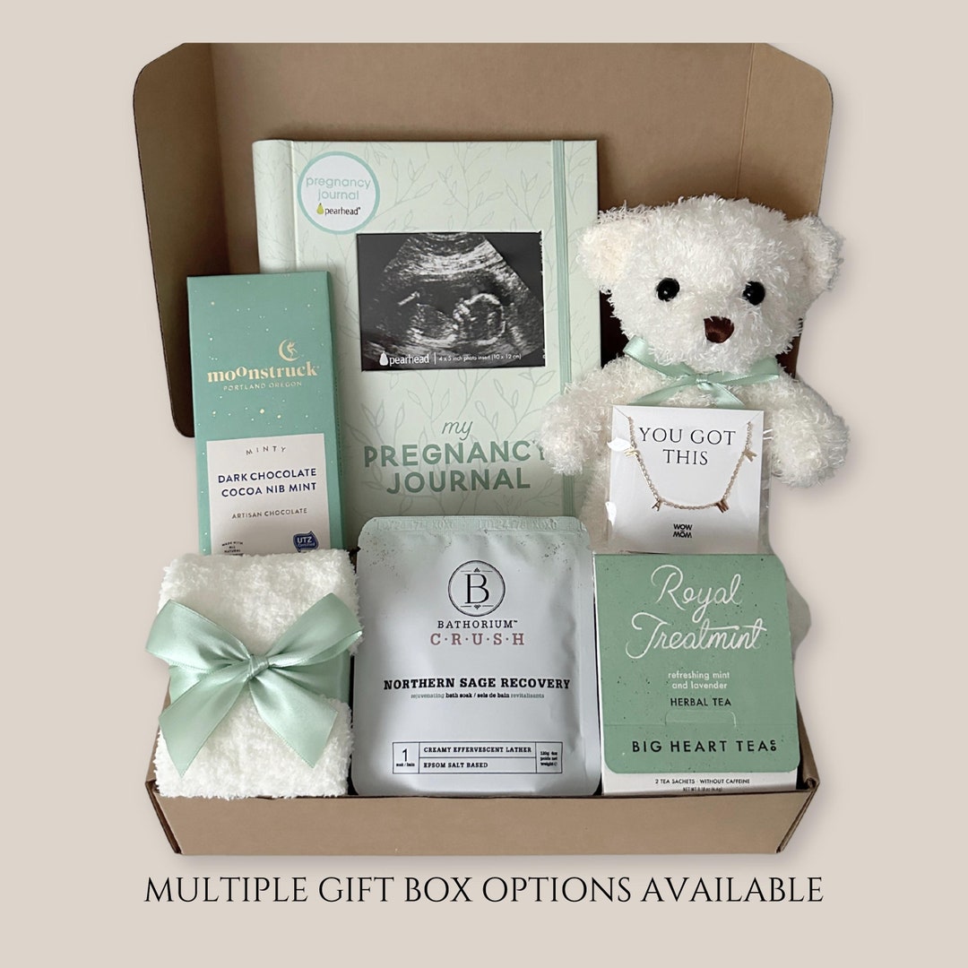 Expecting Mom Gift Box, New Mom Pregnancy Care Package, Future Mom Gift ...