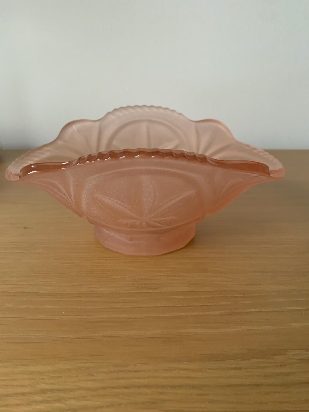 Vintage Art Deco Blush Coloured Frosted Glass Vase/bowl Possibly ...