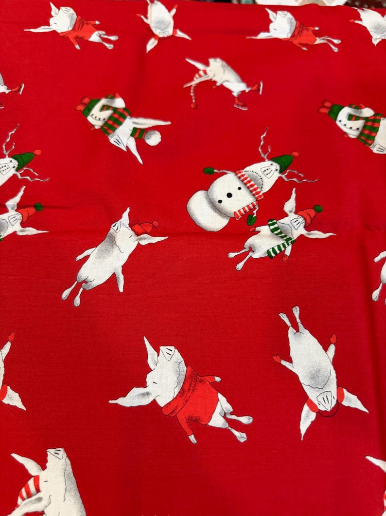 Fat Quarter Vintage Olivia the Pig Christmas Print by Ian Falconer for ...