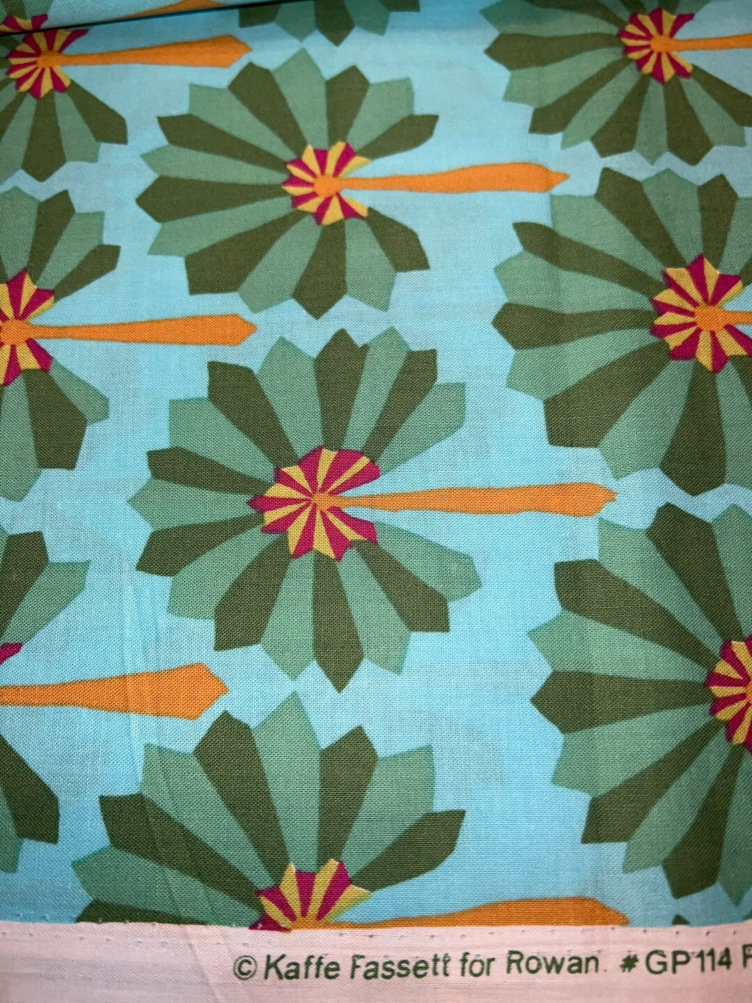 Fat Quarter Retired Kaffe Fassett “palm Fan”cotton Fabric - Etsy