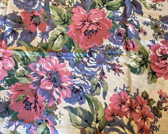 1/2 Yd Vintage All Over Large Flowers by Cranston Print Works | Etsy