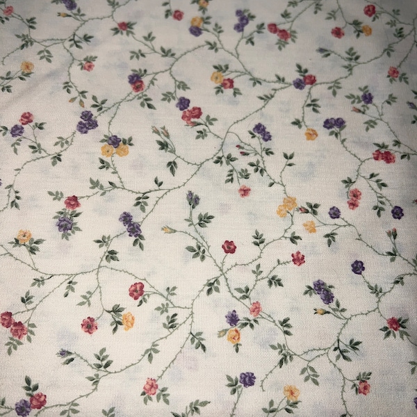 Moda Floral Fabric - Etsy