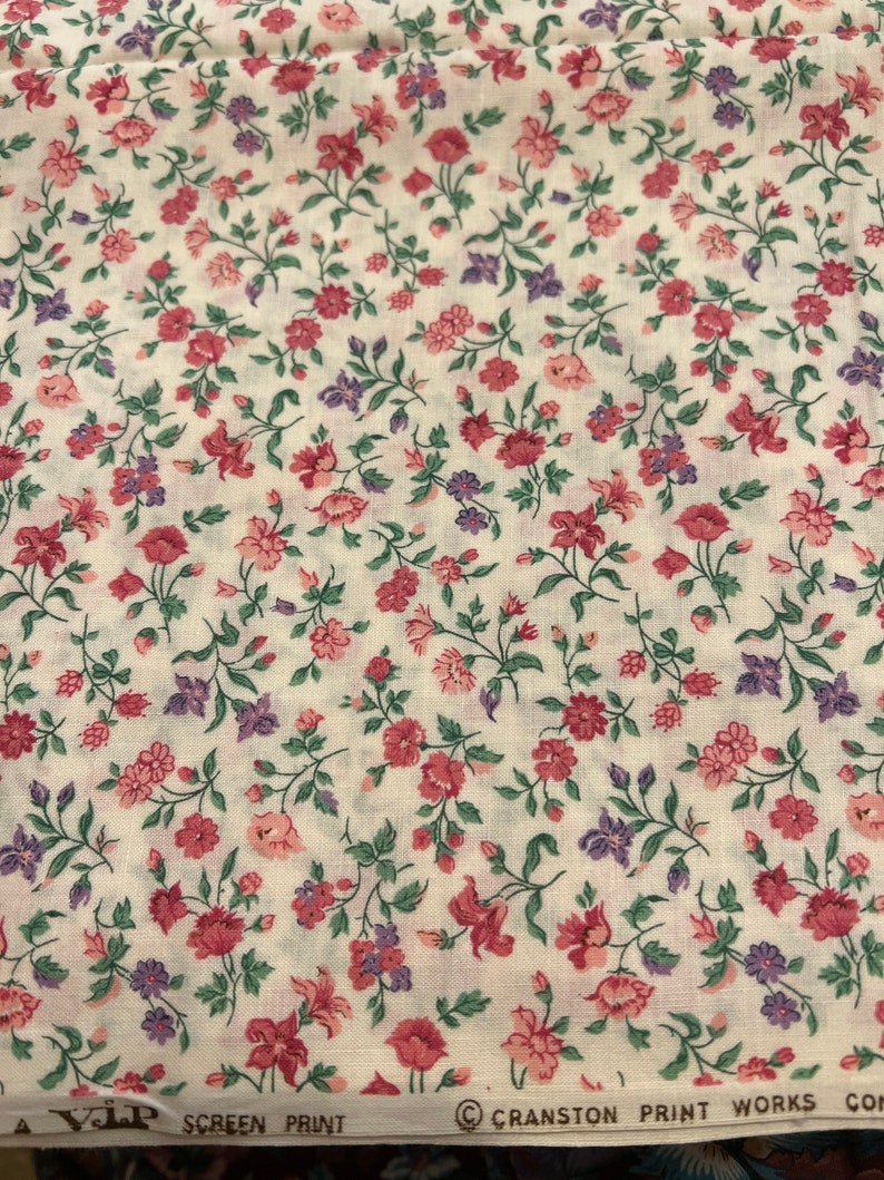 1/2 Yd Vintage All Over Flowers by VIP Cranston Cotton Fabric - Etsy