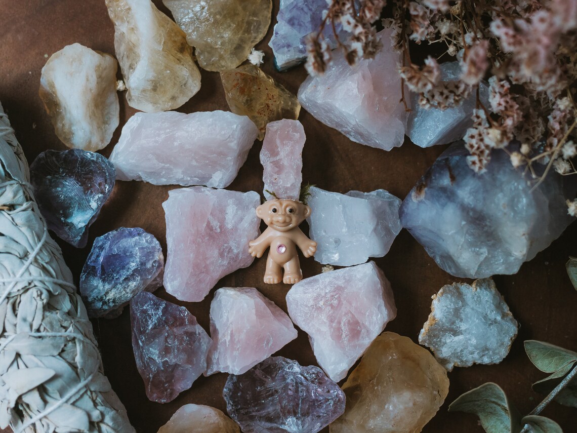 Mini Raw Rose Quartz Troll Crystal Troll Fairy Garden - Etsy
