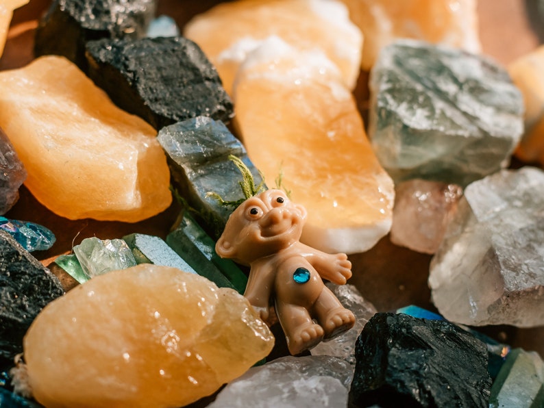 Mini Labradorite Troll Crystal Troll Crystal Accessories - Etsy