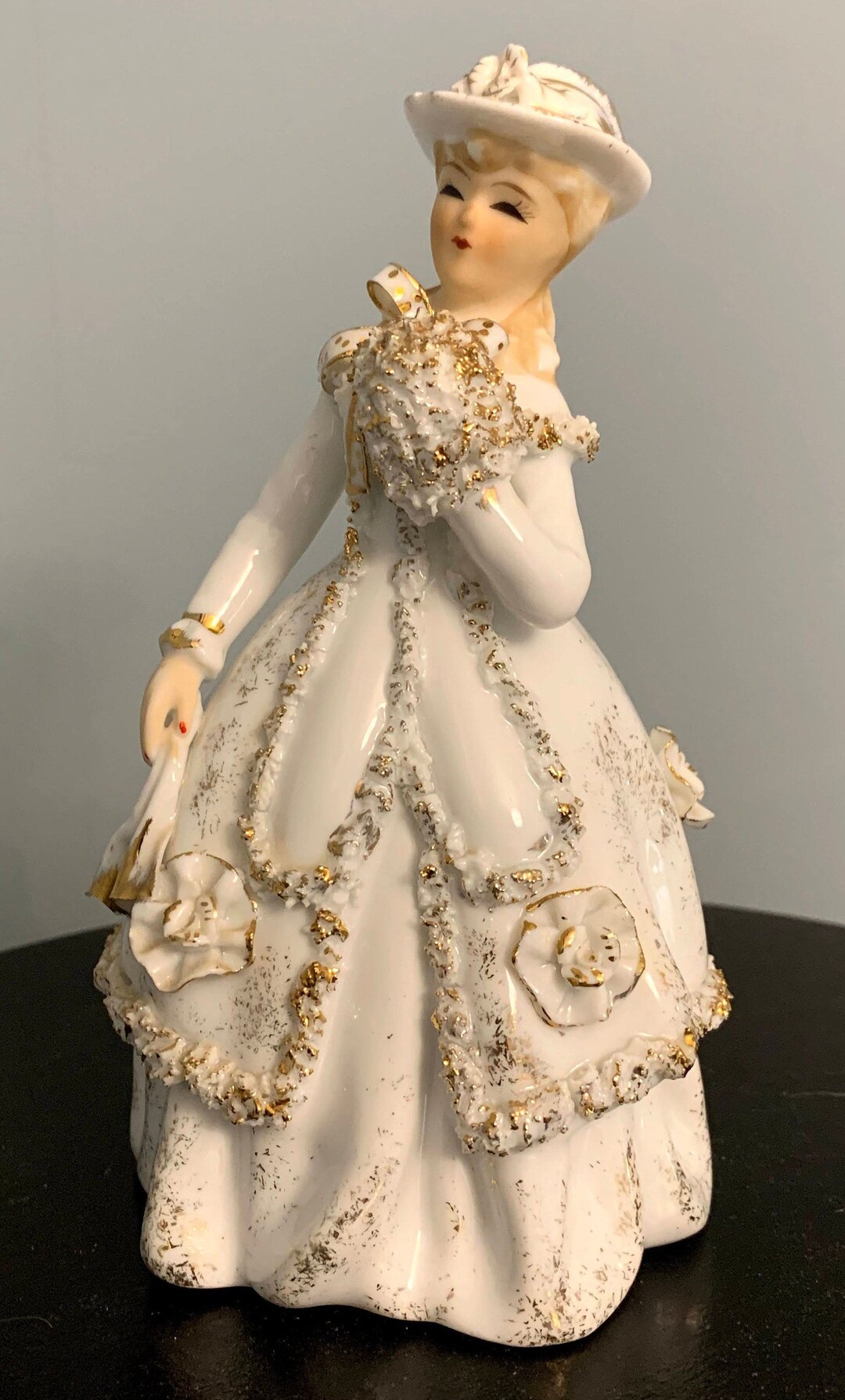 Lefton Handpainted Lady Figurine ca. 1940 - Etsy España