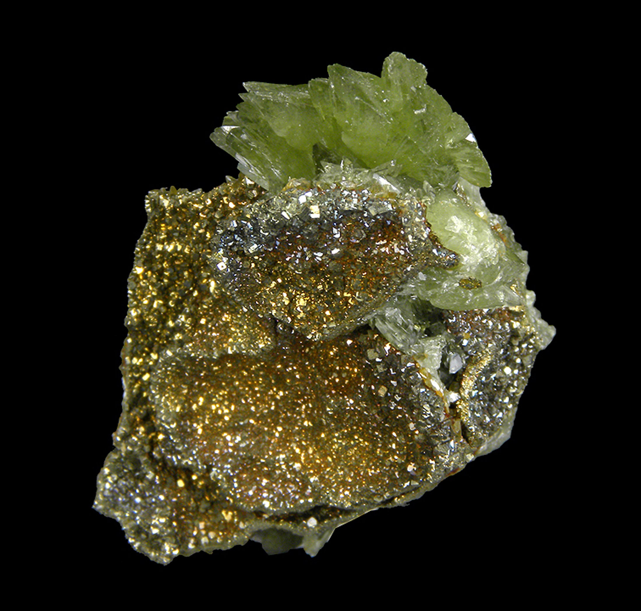 Ludlamite with Siderite on Pyrite / Locality - Huanuni mine, Huanuni ...