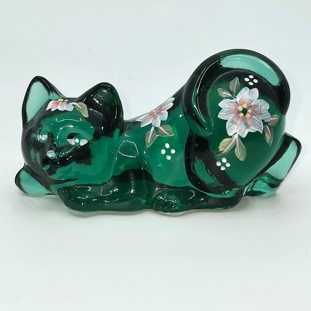 Fenton 4" Green Art Glass Cat Crouching Kitty Hand Painted Florals ...