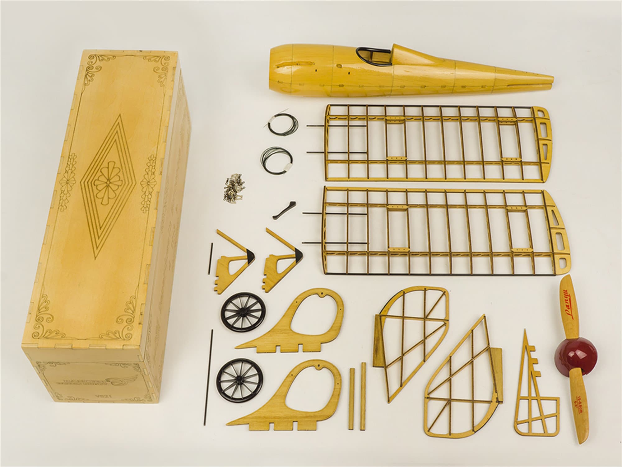 Built Static Model, Airplane Models, Deperdussin Monocoque 1:13 Display ...