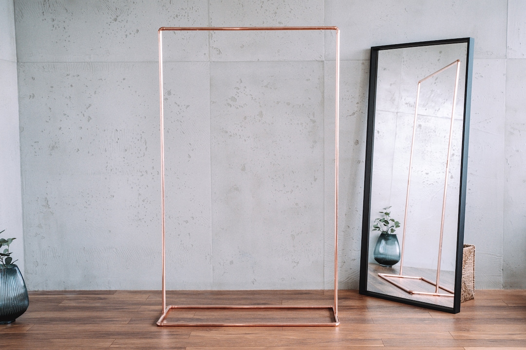 Copper Pipe Clothing Rail / Industrial Garment Rack / Clothes Storage ...