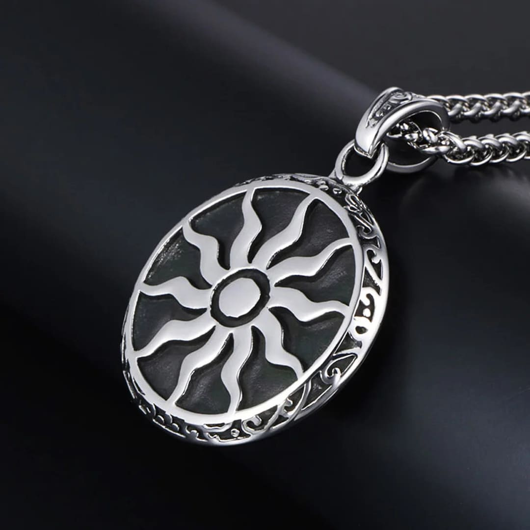 Vintage Apollo Amulet Sun God Pendant Necklace Mens Fashion Round ...