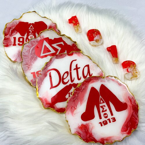 Delta Sigma Theta duck-walk Patch - Etsy