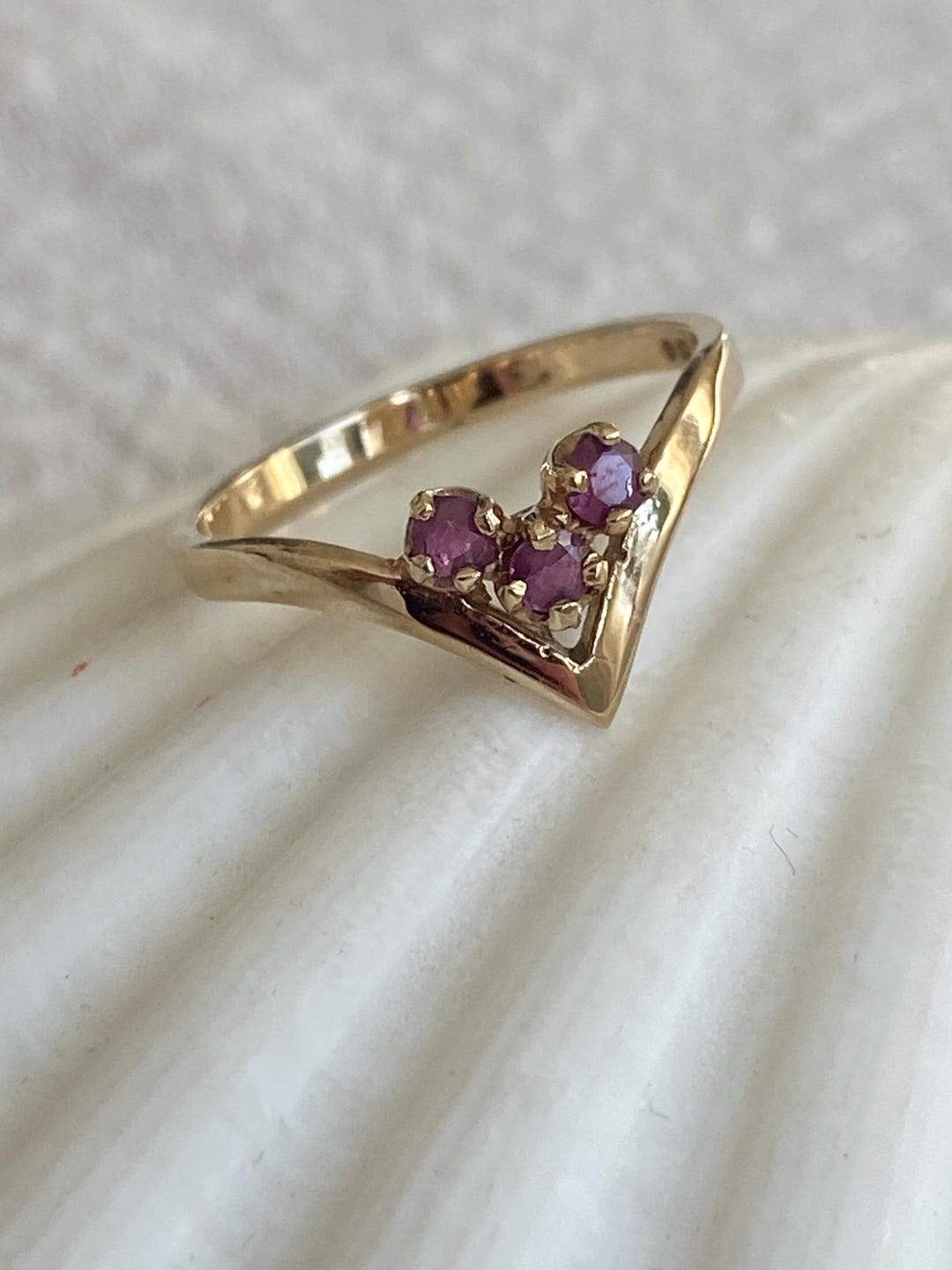 9ct Gold Vintage Ruby Wishbone Ring, 1979 - Etsy