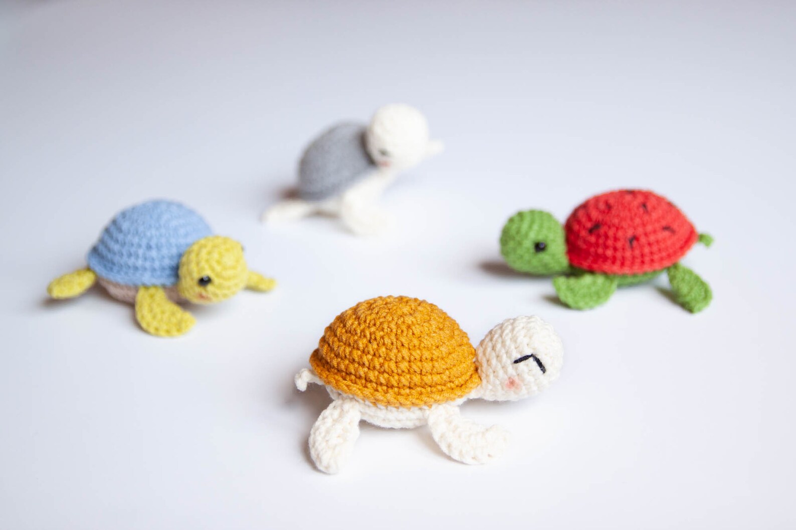Crochet KIT: Tiny Turtle/ Kit For Beginners/ Tortoise Baby | Etsy