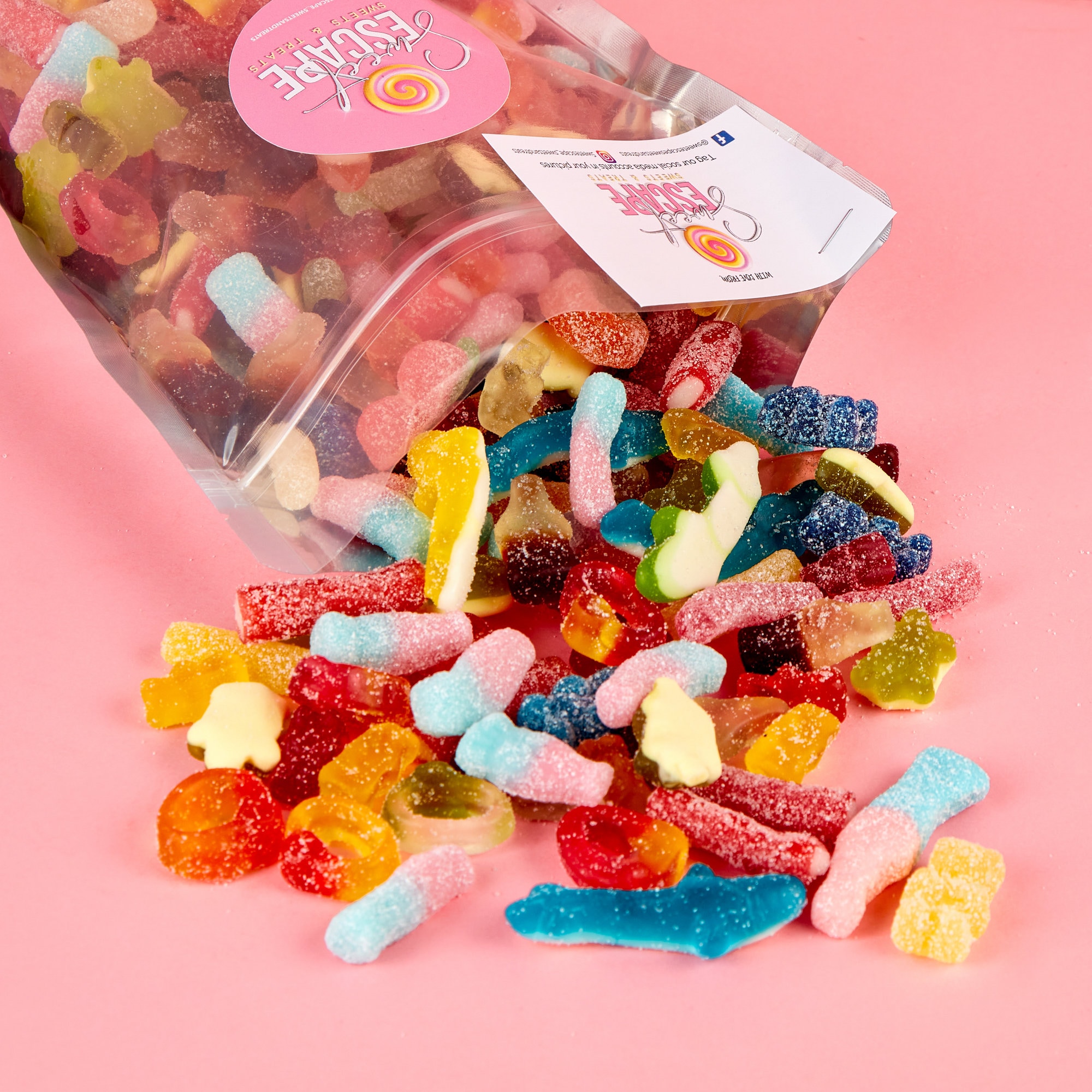 Assorted Sweet Pick and Mix Pouch, Family Share Size, Fizzy and Gummy ...