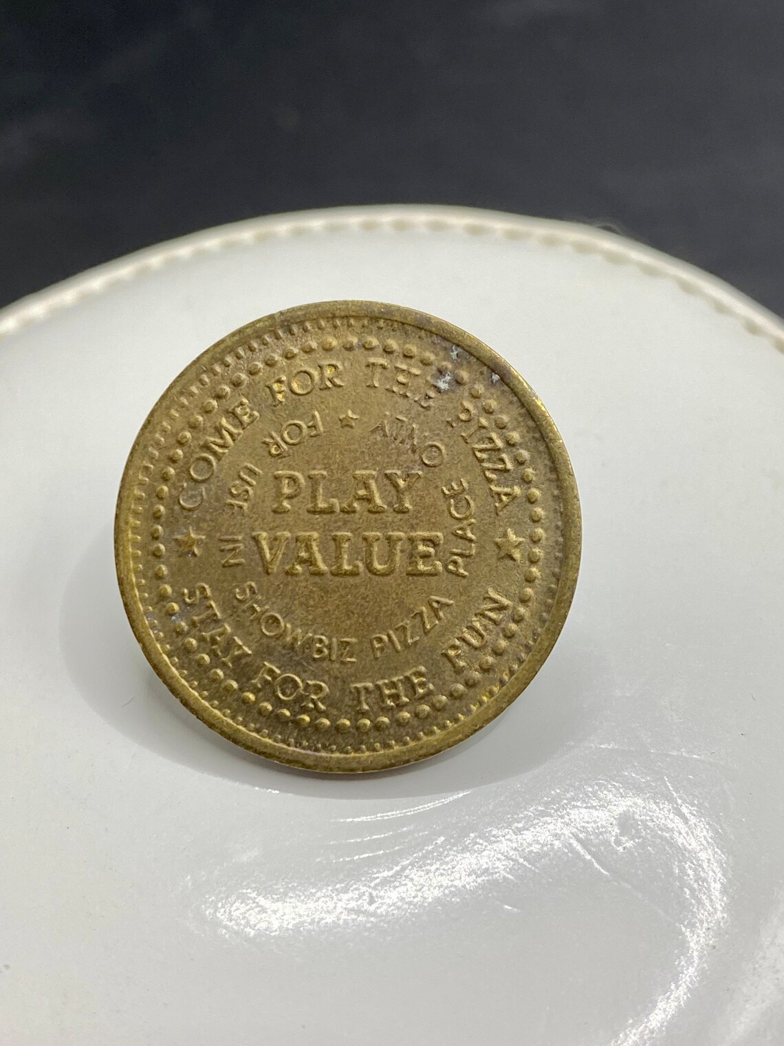 Vintage Showbiz Pizza Place Token - Etsy