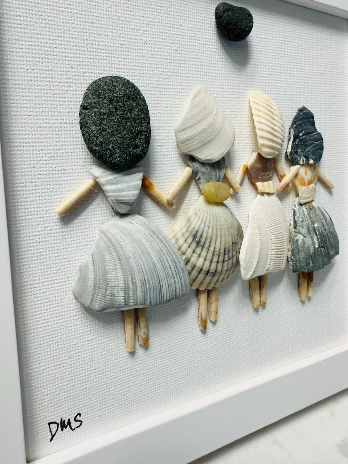 Four Friends Shell People Art - Etsy