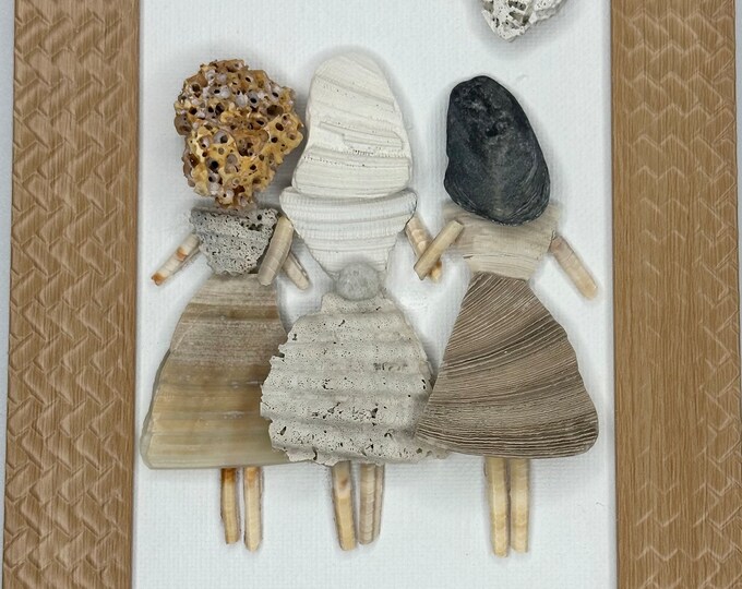 Three Girls/sisters/friends Shell People Art - Etsy