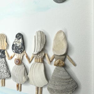Four Beachy Friends Shell People Art - Etsy