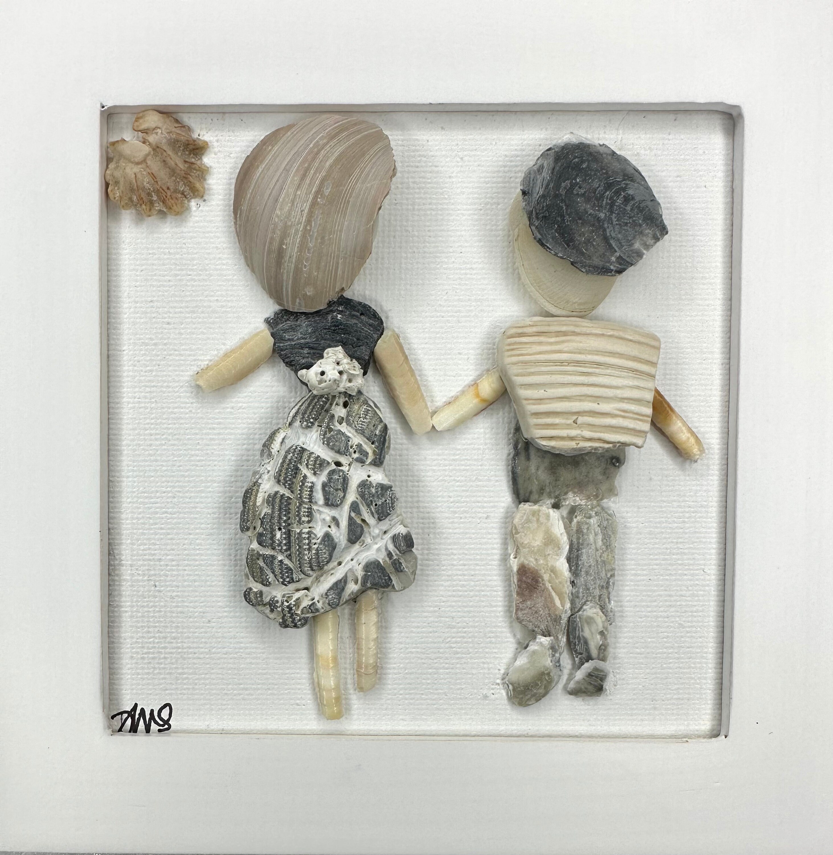 Cute Couple Shell People Art Small - Etsy