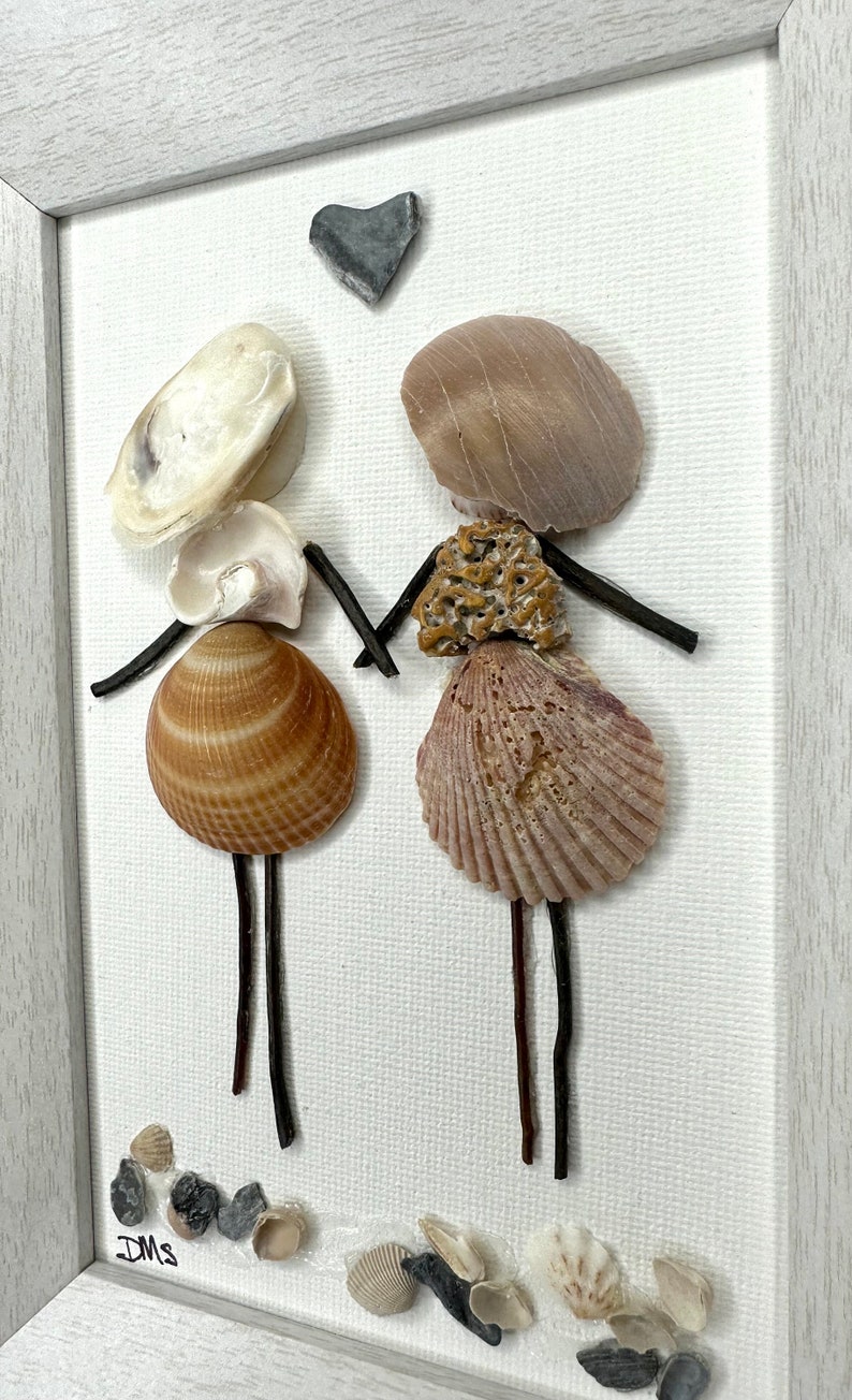 Two Ladies Shell People Art - Etsy