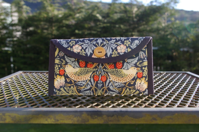 Fabric Glasses Case in William Morris Strawberry Thief - Etsy