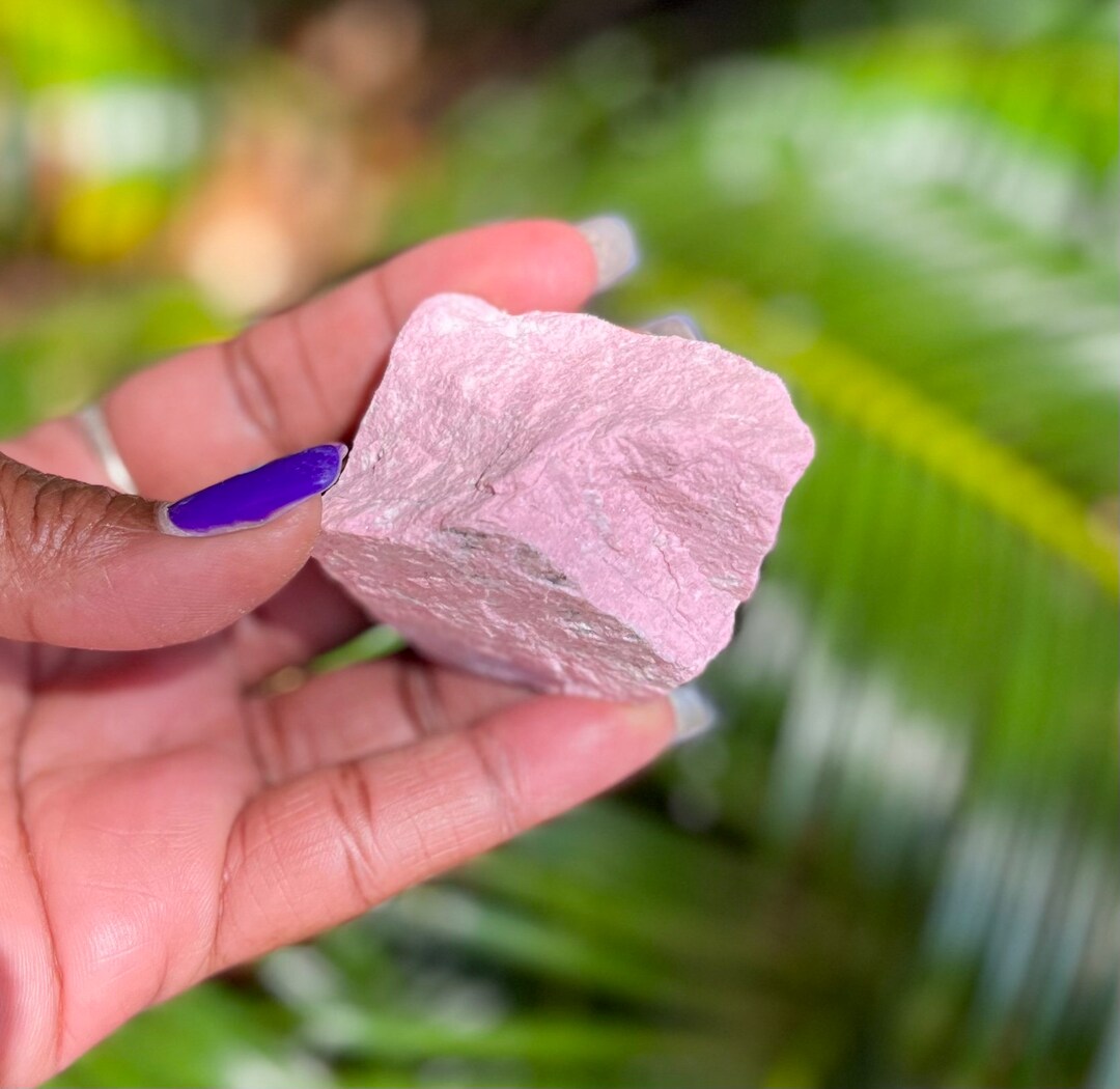 Thulite Raw Stone REIKI INFUSED Tableart & Pendants - Etsy