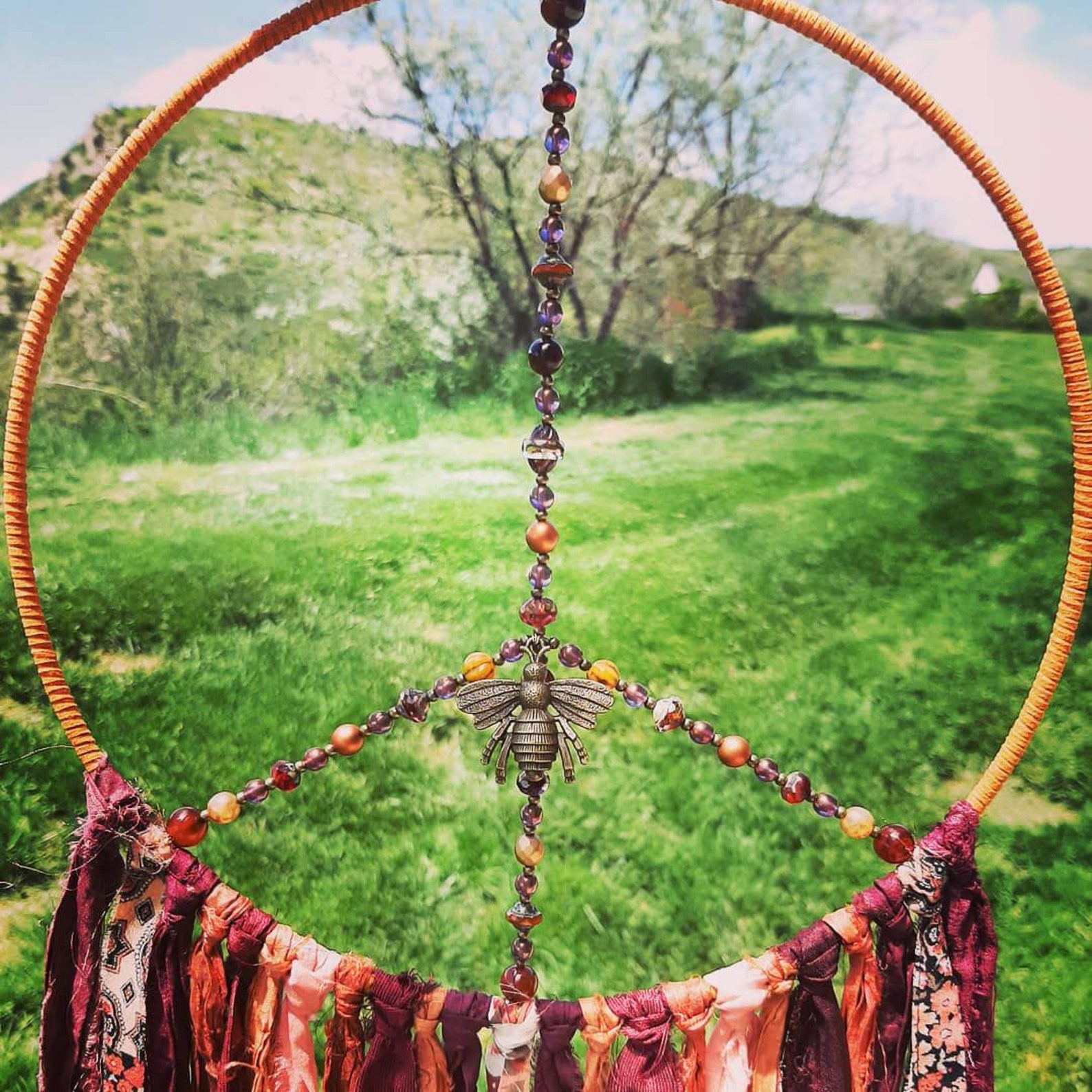 Bee Farmhouse Boho Peace Sign Wreath Bee Decor Bee Gift - Etsy